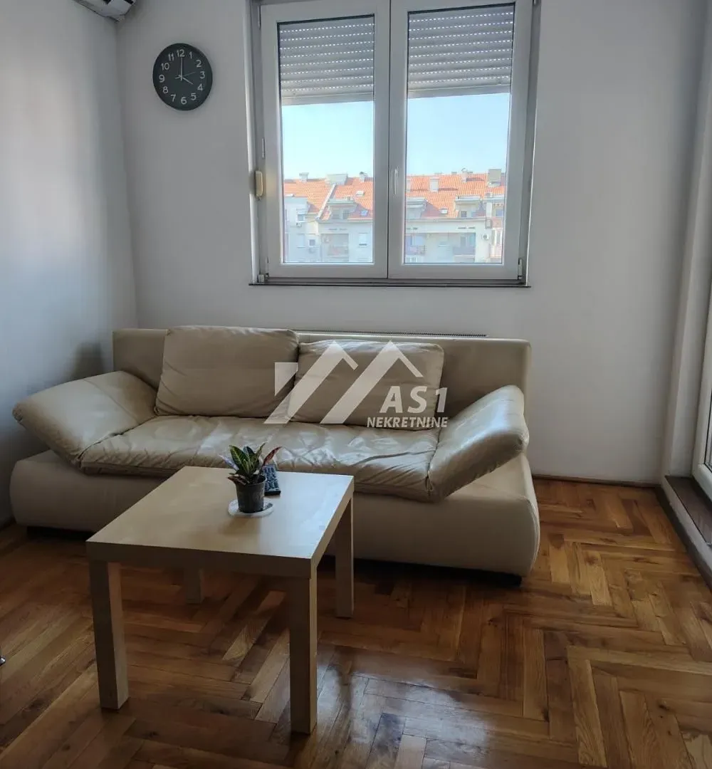 Izdavanje, jednosoban stan, 30m², Detelinara, Novi Sad Sve Podlokacije