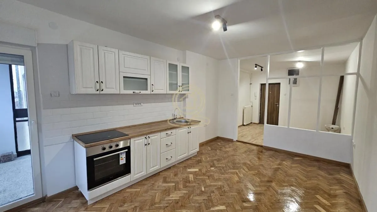 Prodaja, dvosoban stan, 59m², Banatić, Novi Sad Sve Podlokacije