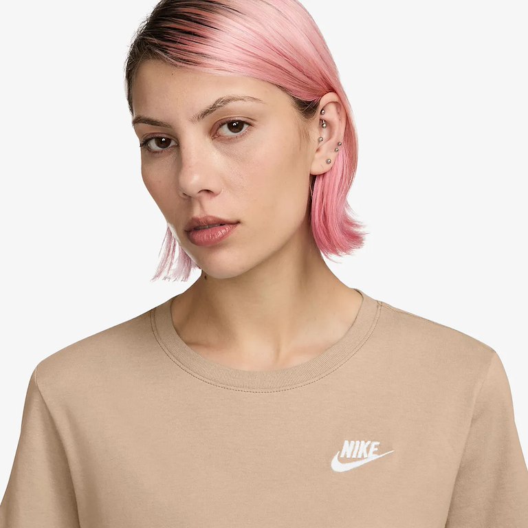 NIKE Majica Sportswear Club Essential