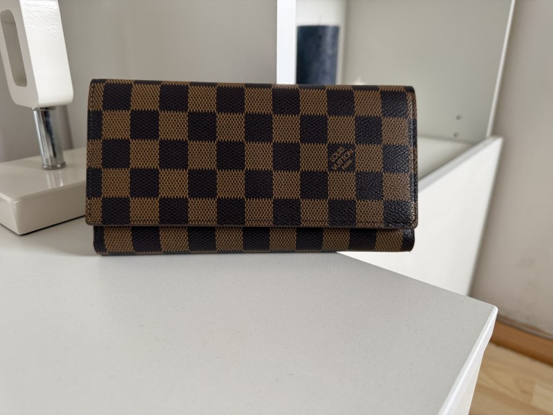 Louis Vuitton novcanik