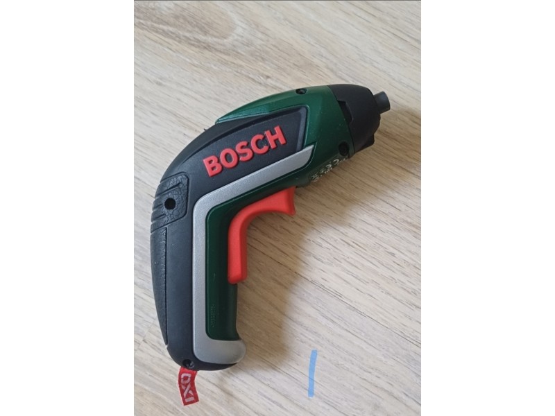 Bosch IXO šafilica