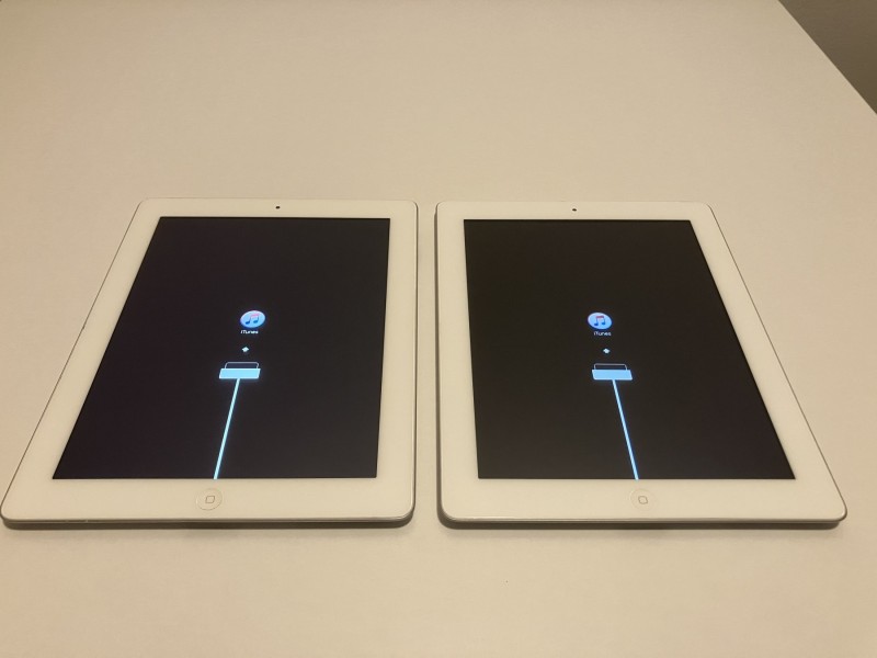 iPad 64GB Kao NOV + iPad 32GB + 2 NOVA Kabela! TOP!