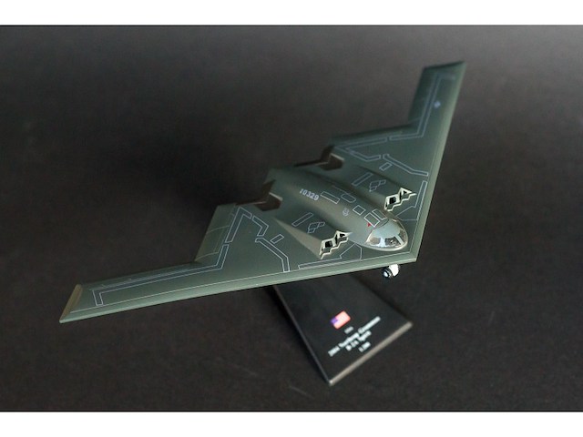 Northrop Grumman B-2 Spirit model aviona 1:200