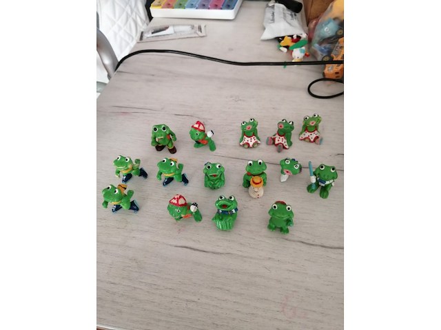 Kinder figurice - Žabe 15 komada