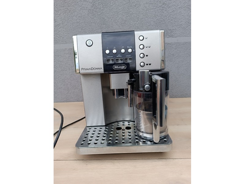 delonghi perfecta espresso aparat