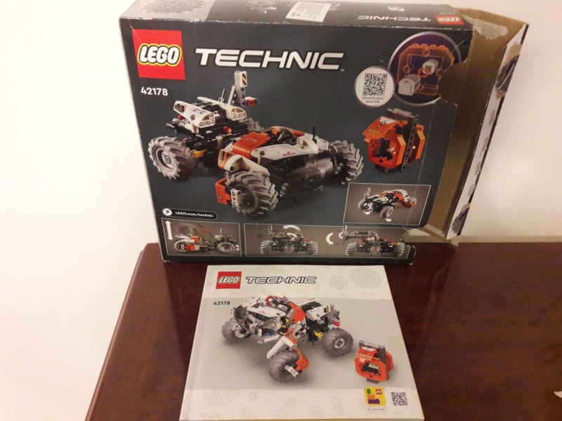 Lego Technic Svemirski utovarivač