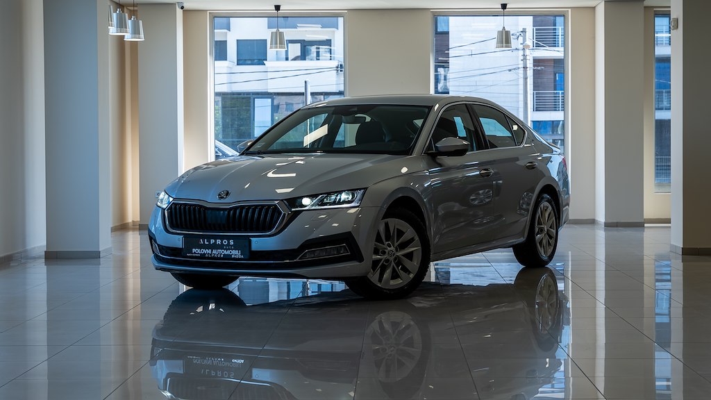 Škoda Octavia 2.0tdi Style DSG