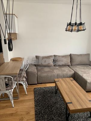 Dvoiposoban apartman u kompleksu Vidik Residence