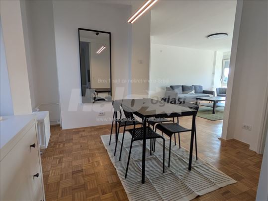 Trosoban, 71 m² | Blok 23 | Novi Beograd