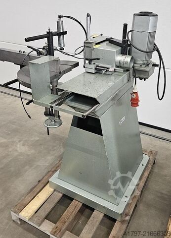 Ugaono sekač Graule AKF 6/250
Graule AKF 6/250