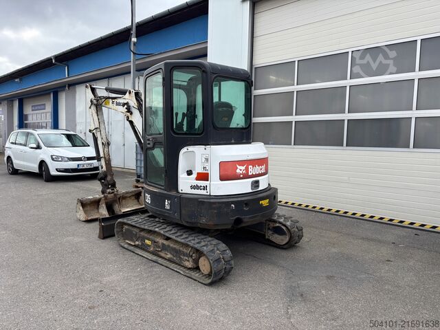 Minibager Bobcat E35
Bobcat E35
