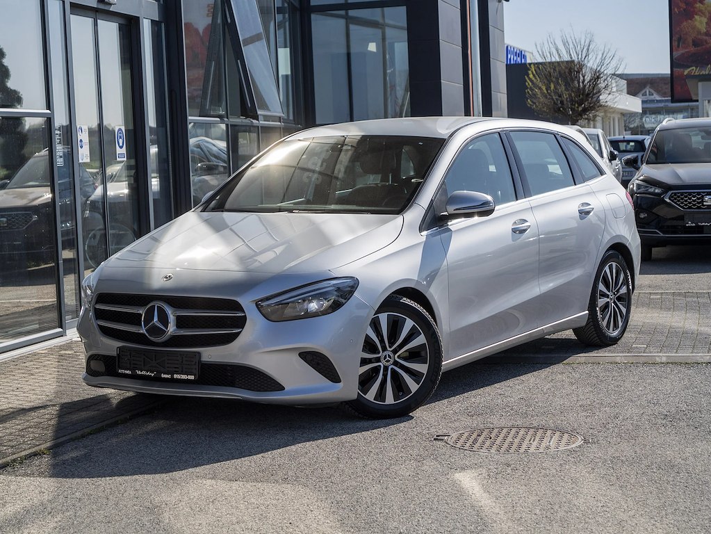 MERCEDES BENZ B 180 D AUTOMATIK NAV LED