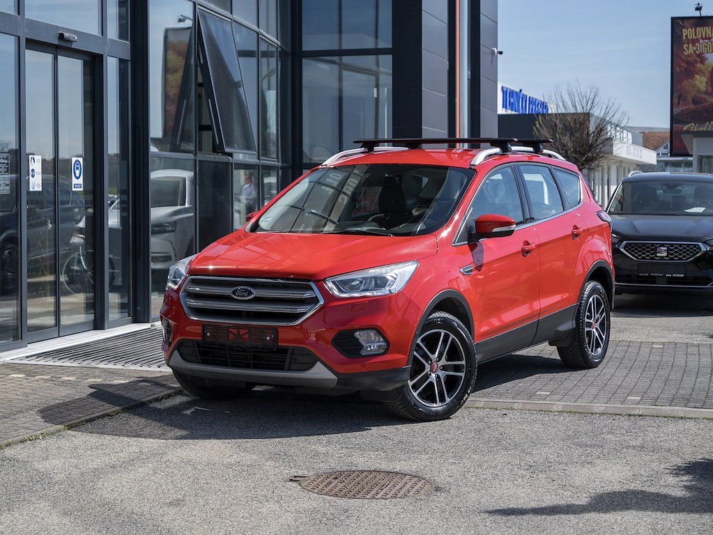 FORD KUGA 2.0 TDCI 4×4 AUT NAV