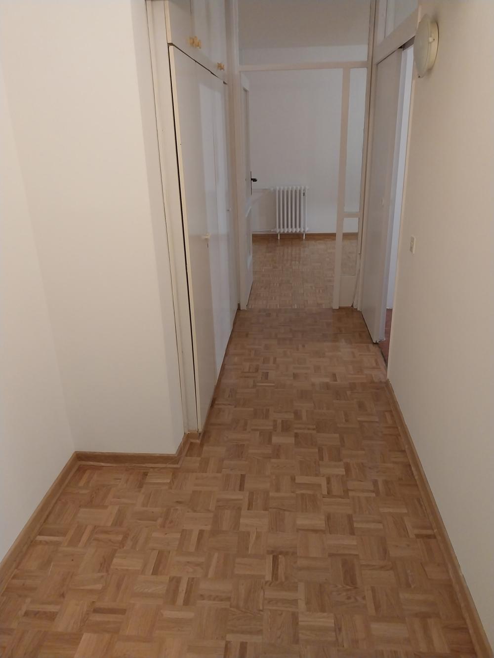 Dvoiposoban stan za izdavanje, 75m2, 700€