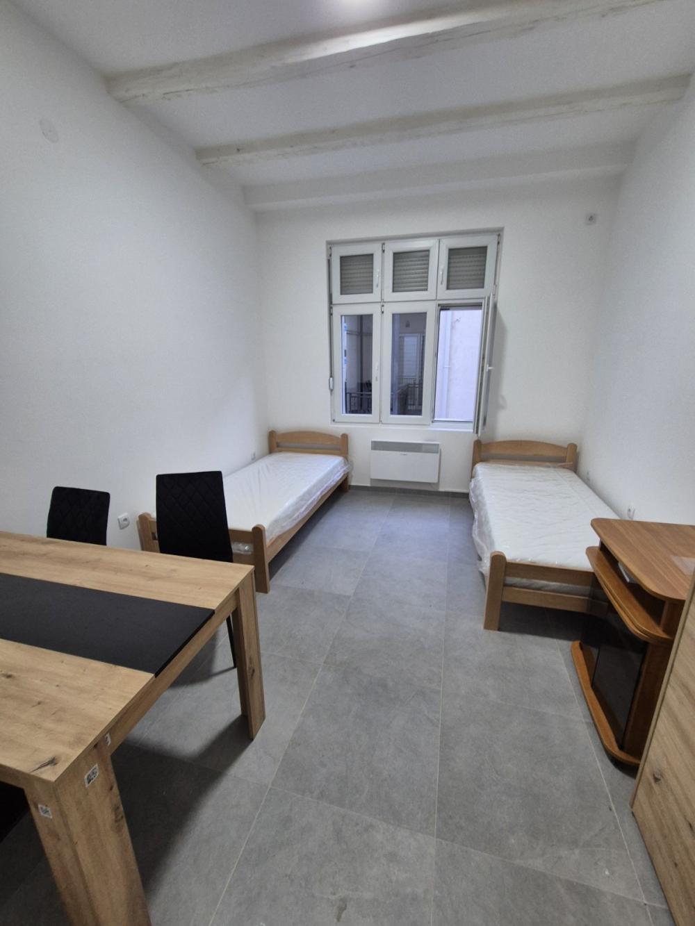 Kapetan Mišina, Jednosoban stan za izdavanje, 30m2, 400€