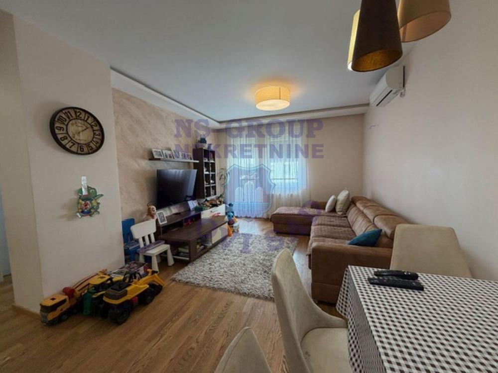 Trosoban stan na prodaju, 65m2, 227.650€