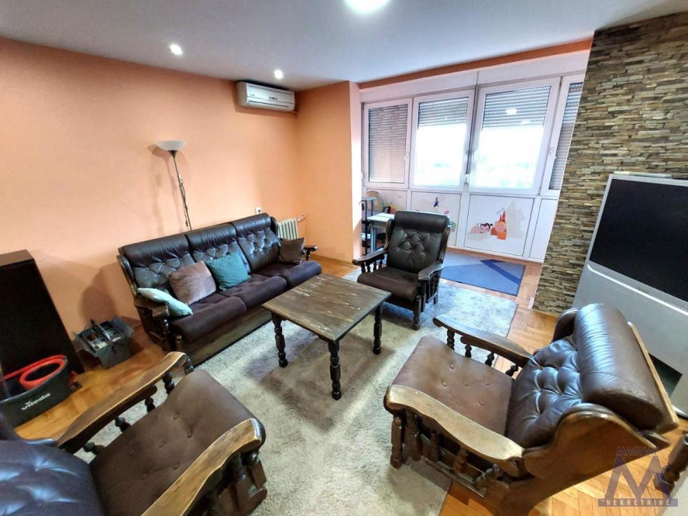 Dvoiposoban stan za izdavanje, 500€