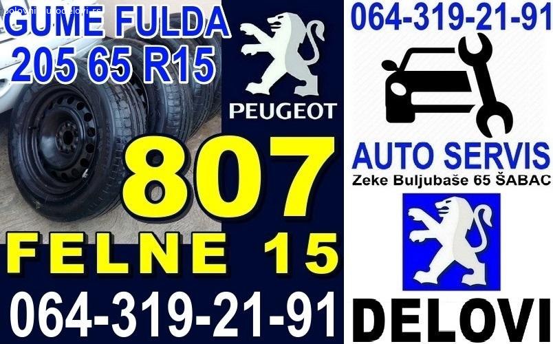 PEŽO 807 FELNE 15 COLI I GUME FULDA 205 65 R 15