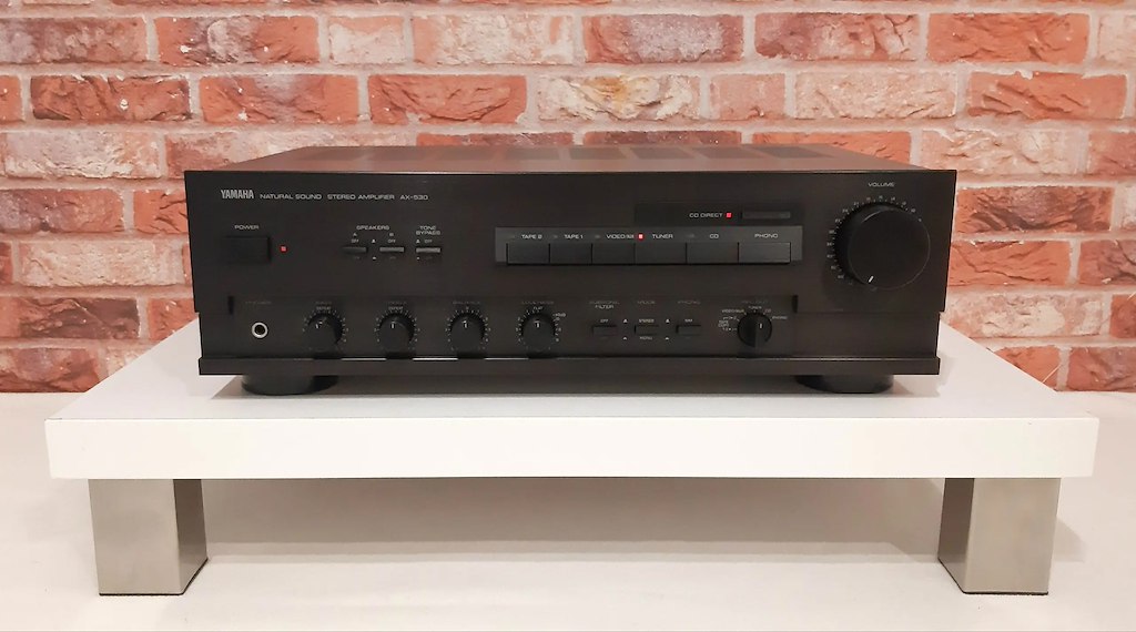 Yamaha AX-530