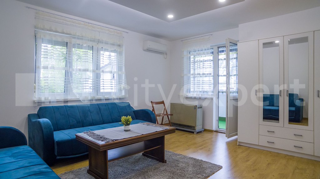 Stan za izdavanje BEZ PROVIZIJE: Jednosoban, 41m², Braće Kovač, Voždovac - 550€