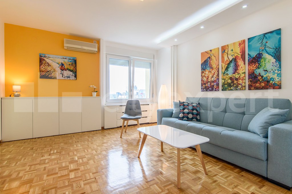 Stan za izdavanje BEZ PROVIZIJE: Jednoiposoban, 45m², Bulevar Mihajla Pupina, Novi Beograd - 750€