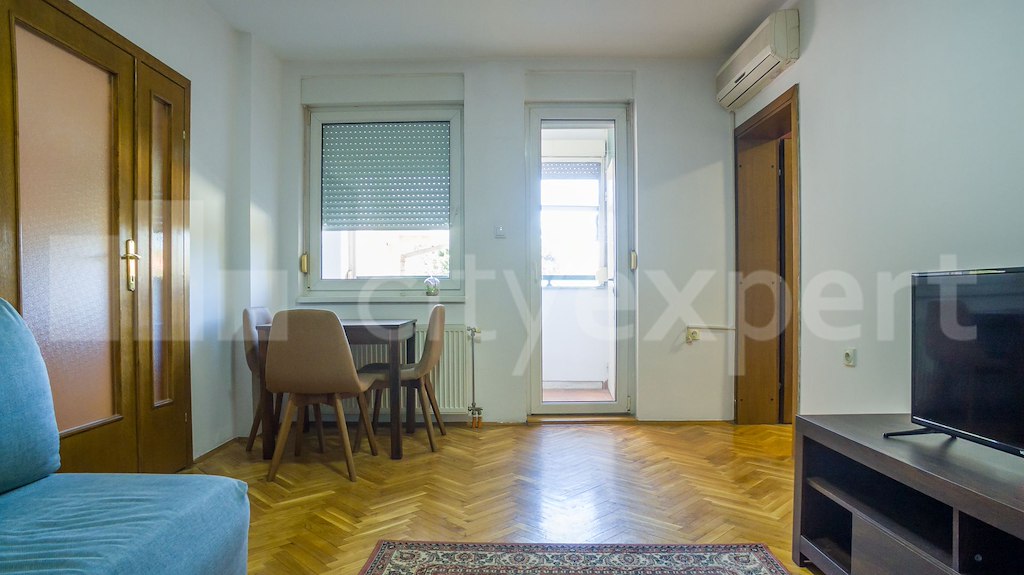 Stan Izdavanje Novi Sad Bez skrivenih troškova - 51m², Branimira Ćosića, Novi Sad - 450€