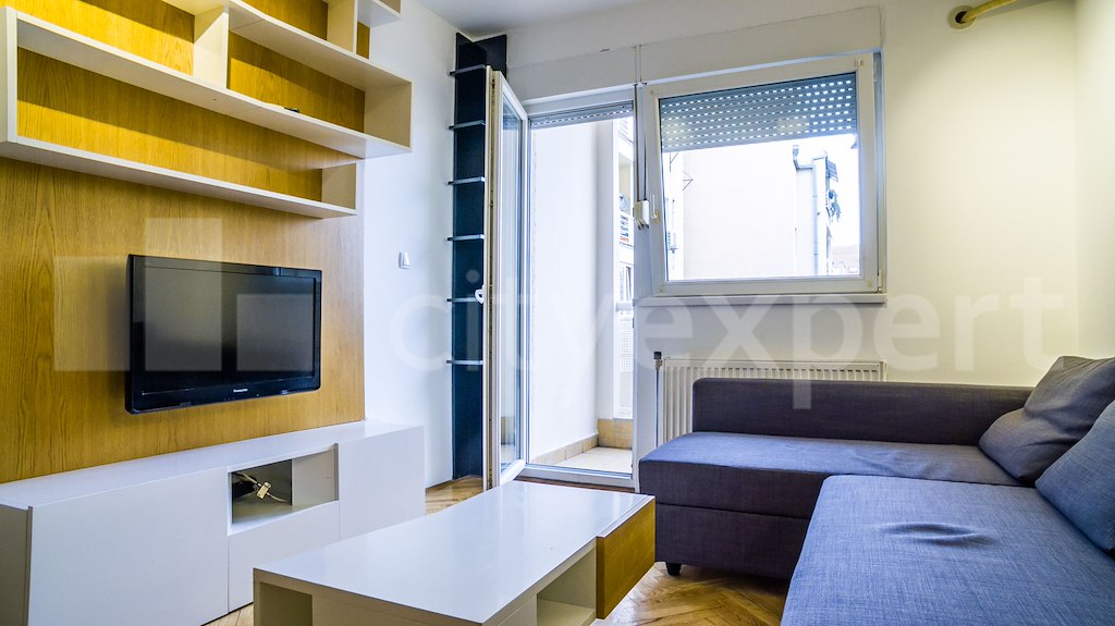 Stan Izdavanje Novi Sad Bez skrivenih troškova - 45m², Đorđa Servickog, Novi Sad - 450€