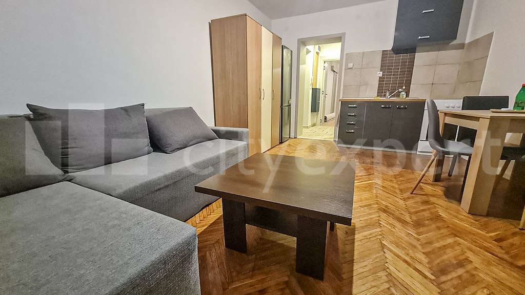 Stan Izdavanje Novi Sad Bez skrivenih troškova - 41m², Šumadijska, Novi Sad - 340€