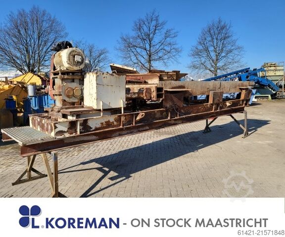 Sto za doziranje Nordberg sa levkom
Nordberg Feeding table with Hopper