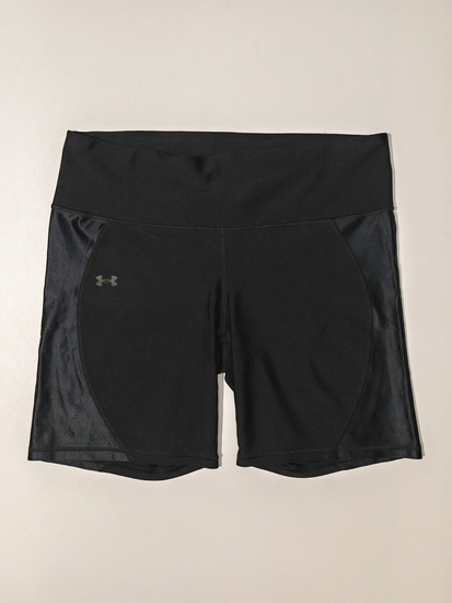 Under Armour ženski šorc XL