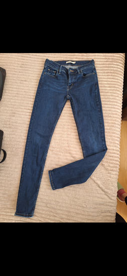 Levis farmerke vel.26