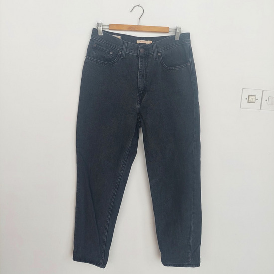 LEVIS premium mom jeans kao nove