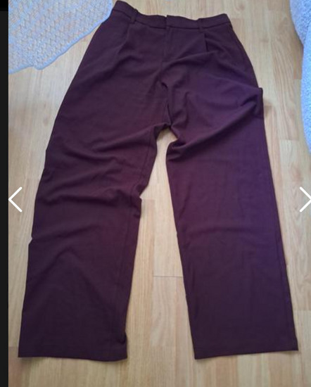 Bershka burgundi pantalone