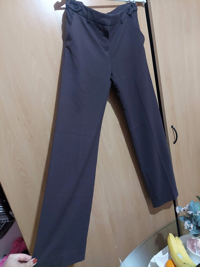 Mango braon pantalone
