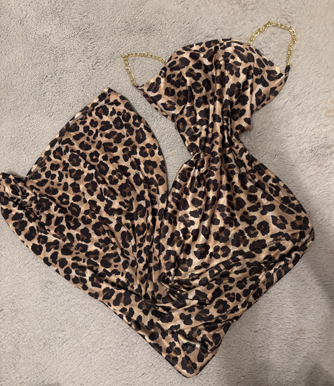 leopard print haljina