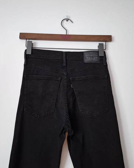 Levis duboke skinny farmerke 28 XS