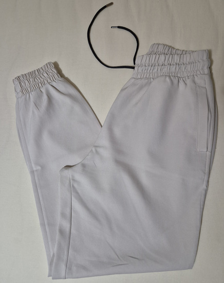 Zara pantalone