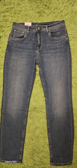 Nove Pepe jeans farmerice 27