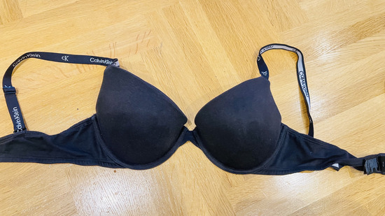 Brus original Calvin Klein 80c