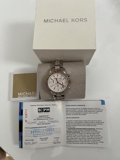 Michael Kors sat