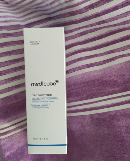 AKCIJA!!! Medicube Zero Pore Toner 250ml