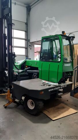 Četvorostruki stekeri
Combilift C5000 SL