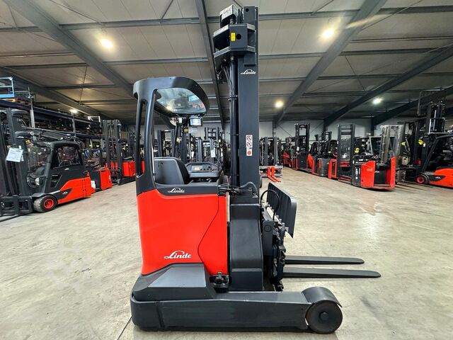 Reach truck
Linde R 16 WHD [ID: 262]