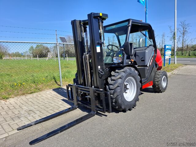 Terenski viljuškar
Manitou MC 25-4 D K | 2025 | Open cabin