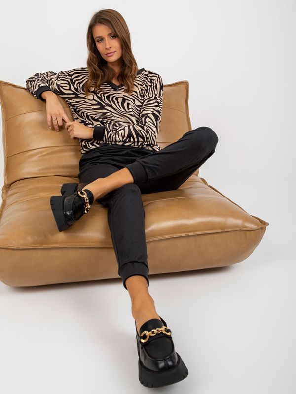 BEIGE AND BLACK VELOUR SET WITH TROUSERS RUE PARIS
