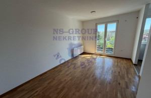 Prodajem Stan-Apartman, Stari Majur, Novi Sad Okolica