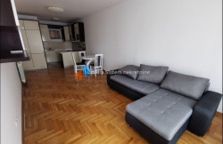 Stan-Apartman za Duži Najam, Crveni Krst, Vračar, Beograd, €700