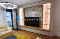 Stan-Apartman za Duži Najam, Vračar, Beograd, €1.300