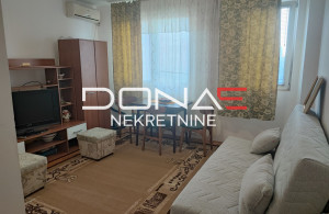 Iznajmljujem Stan-Apartman, Zona III, Niš Grad