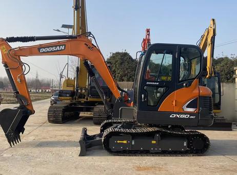 Bager DOOSAN DX60-9C